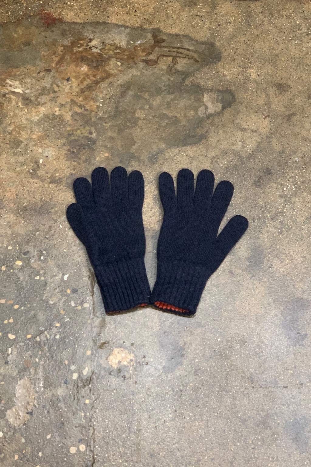 Drake's Gloves Classic Lamb Glove Navy - Made in United Kingdom ...